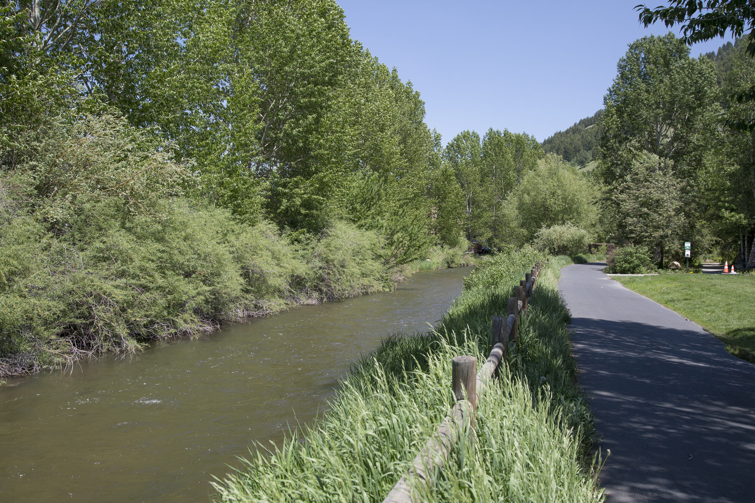 E. coli warning signs to be posted on Fish Creek and Flat Creek
