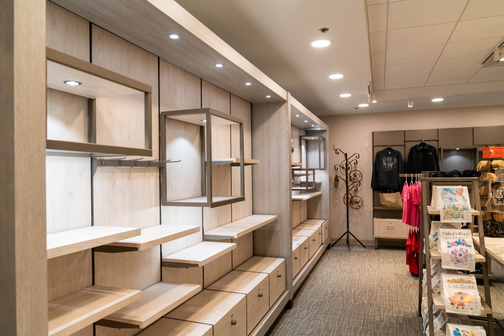 National Museum of Wildlife Art announces Museum Shop grand re-opening