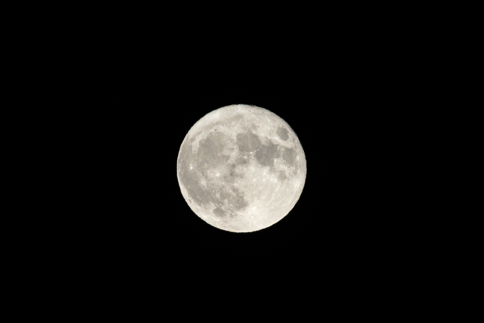 First of two full moons this month rises Aug. 1