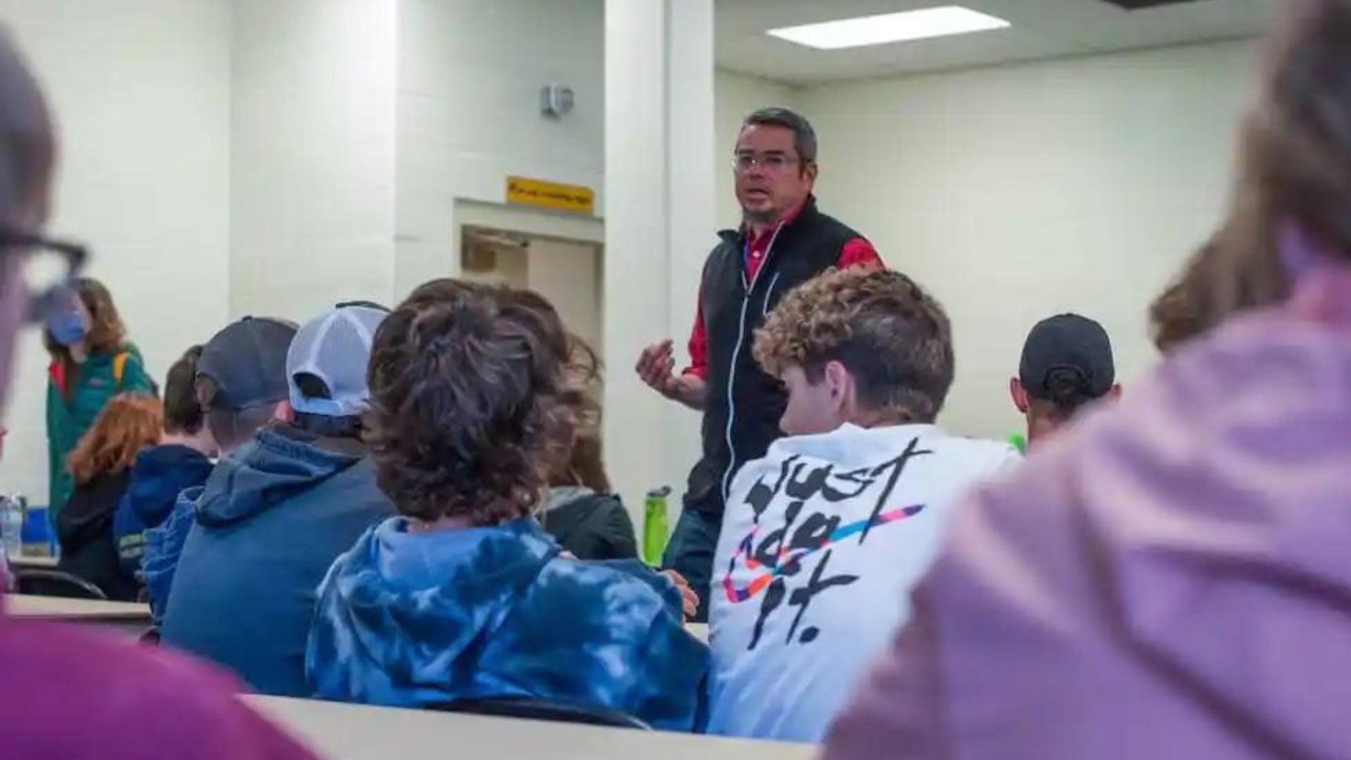 Gordon’s education reform program is underway and will seek new districts