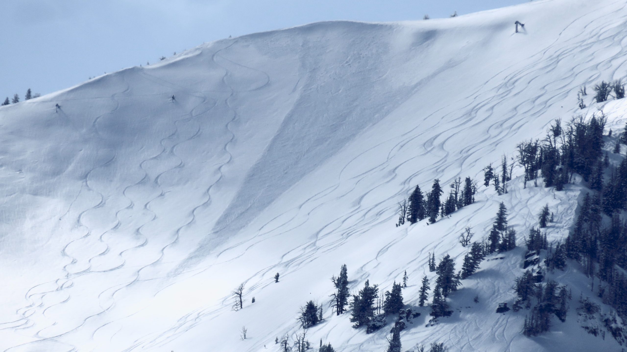 TBCA reminds Teton Pass skiers of unstable spring snow