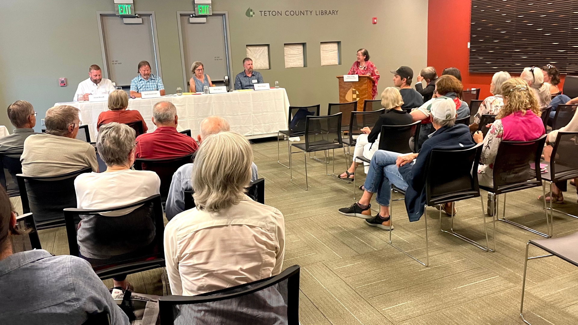 Town Council candidates share priority issues during election forum
