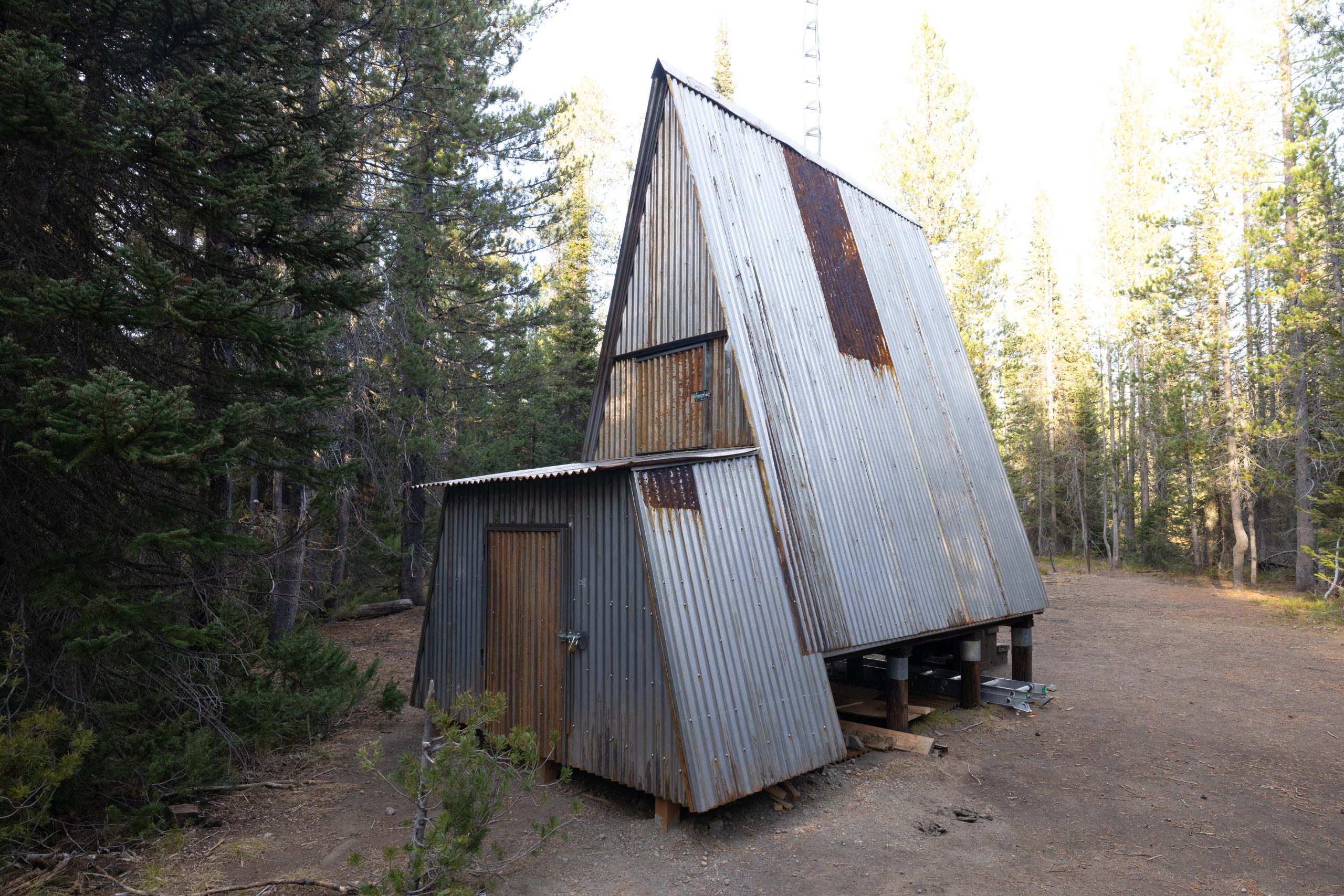 SNAPPED: YNP volunteers complete work on patrol cabin