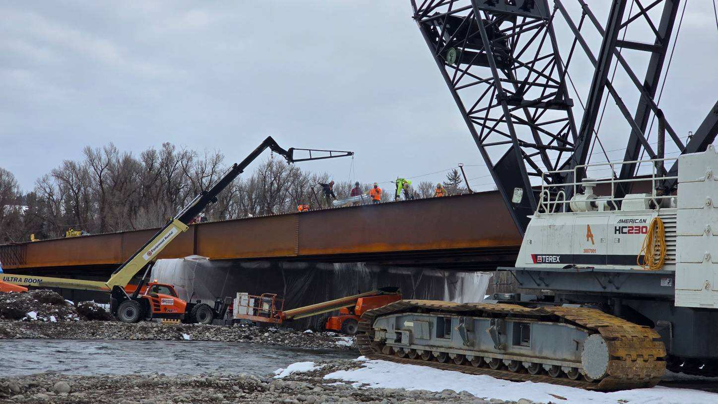 WYDOT plans another Friday night lane closure for Snake River Bridge